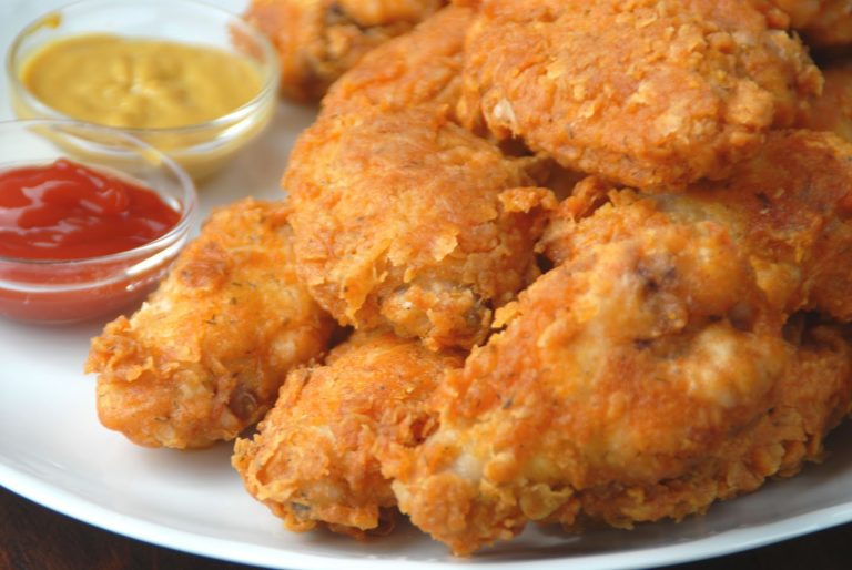Pollo frito al estilo KFC - Receta deliciosa - Saltando la dieta